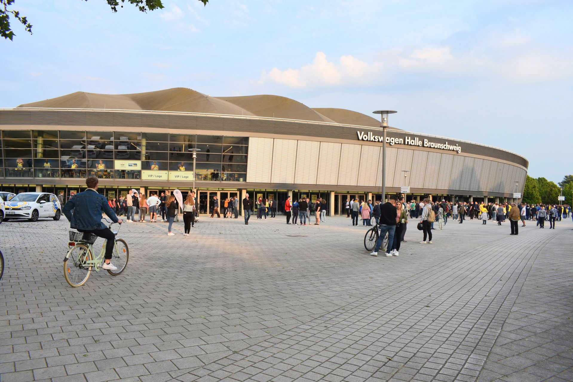Braunschweig Volkswagen Halle (2021 - 2023) - AMT Ingenieurgesellschaft ...
