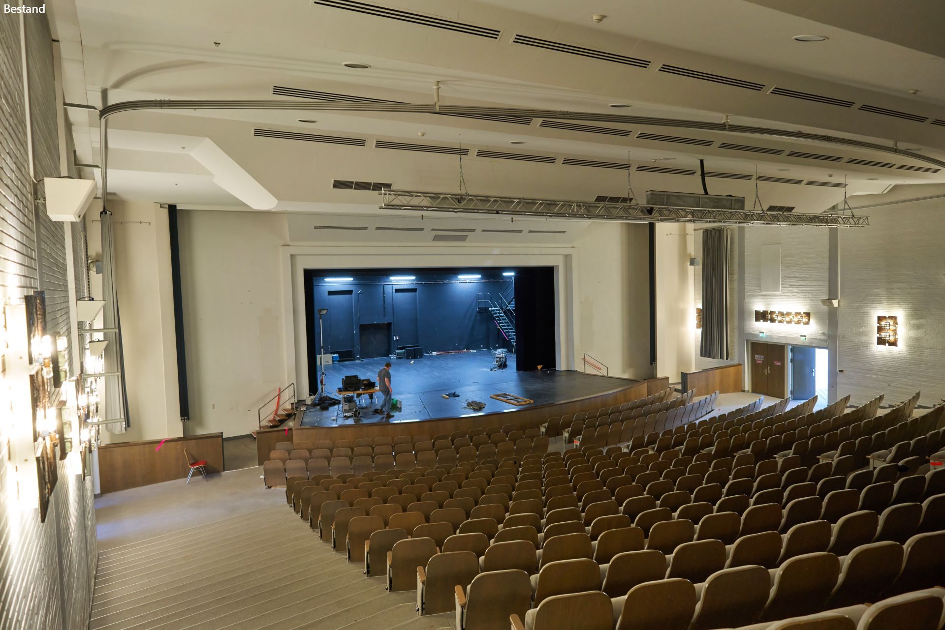 Emden Festspielhaus Am Wall - Theater - Raumakustik - AMT ...